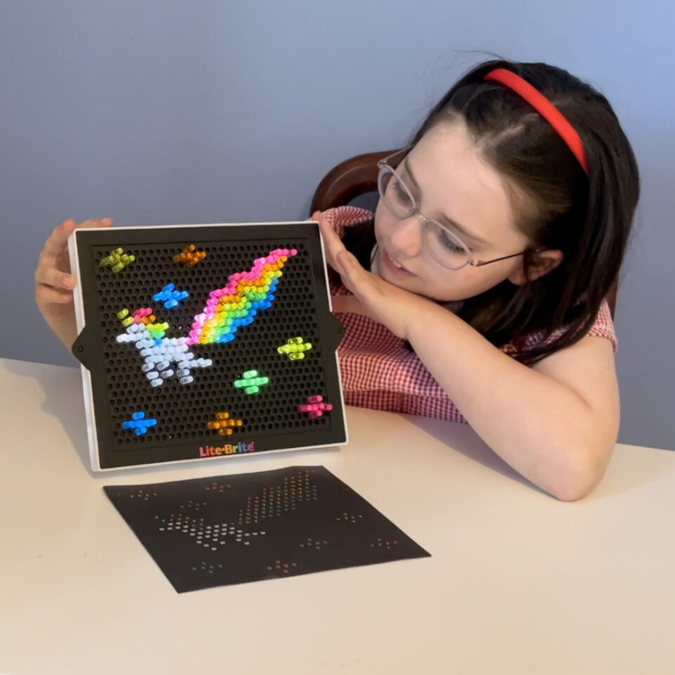 Lite Brite Ultimate Classic Review - MotherGeek - A Geeky UK Family Blog
